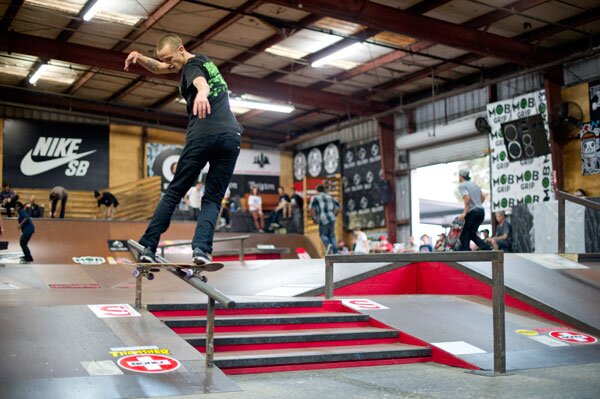 Chris Troy with the frontside Florida hurricane — Skatepark of Tampa