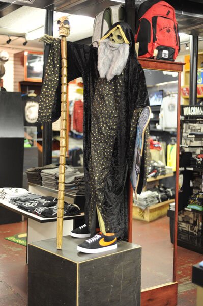 SPoT Skate Shop Tour: Wizard Smoke — Skatepark of Tampa