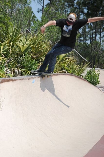 Kyle Randall can man-rock anything — Skatepark of Tampa