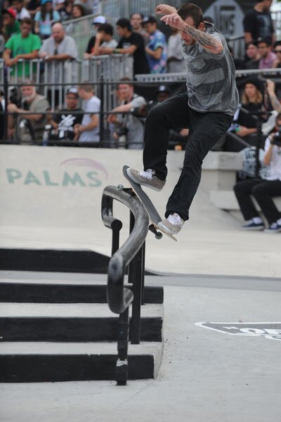 Johnny Layton has the pop to get on the rail — Skatepark of Tampa