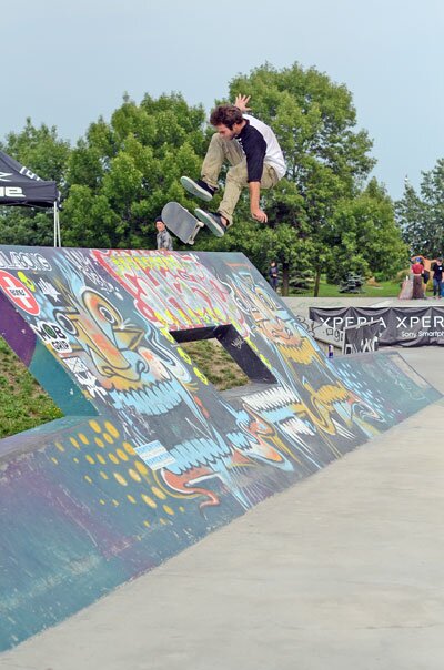 Jon Cosentino Wins Best Trick Damn Am Canada 2012 — Skatepark of Tampa