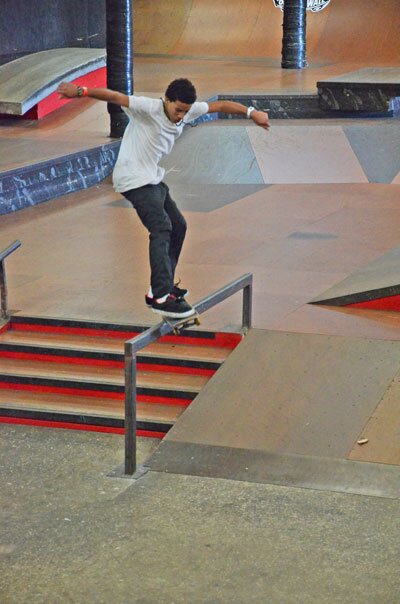 Chris Mata Front Feeble — Skatepark of Tampa