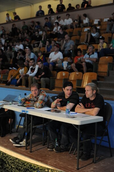 Judges are ready to judge — Skatepark of Tampa