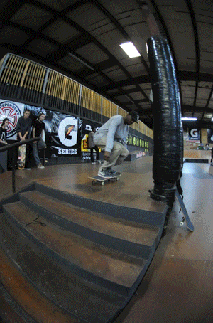 Darrell Gordon - heelflip — Skatepark of Tampa